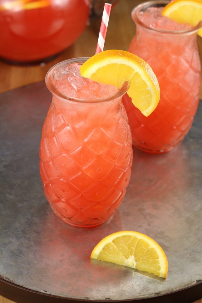 40 Hawaiian Cocktails To Try At Home Hawaii Travel With Kids