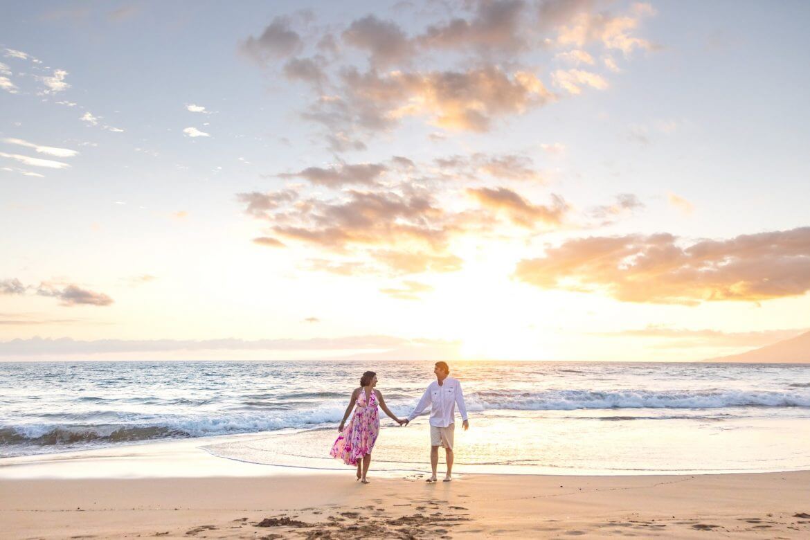 Top 15 Romantic Things to Do on Your Hawaii Honeymoon - Hawaii Travel ...