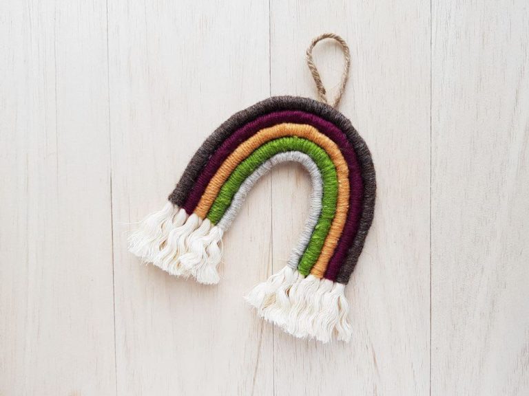 How to Make a Macrame Rainbow Wall Hanging | Hawaii Travel with Kids