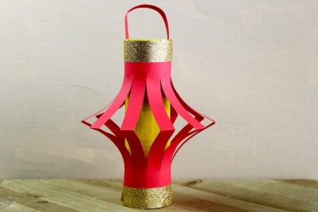 Adorable DIY Chinese Lantern Craft for Kids - Hawaii Travel with Kids