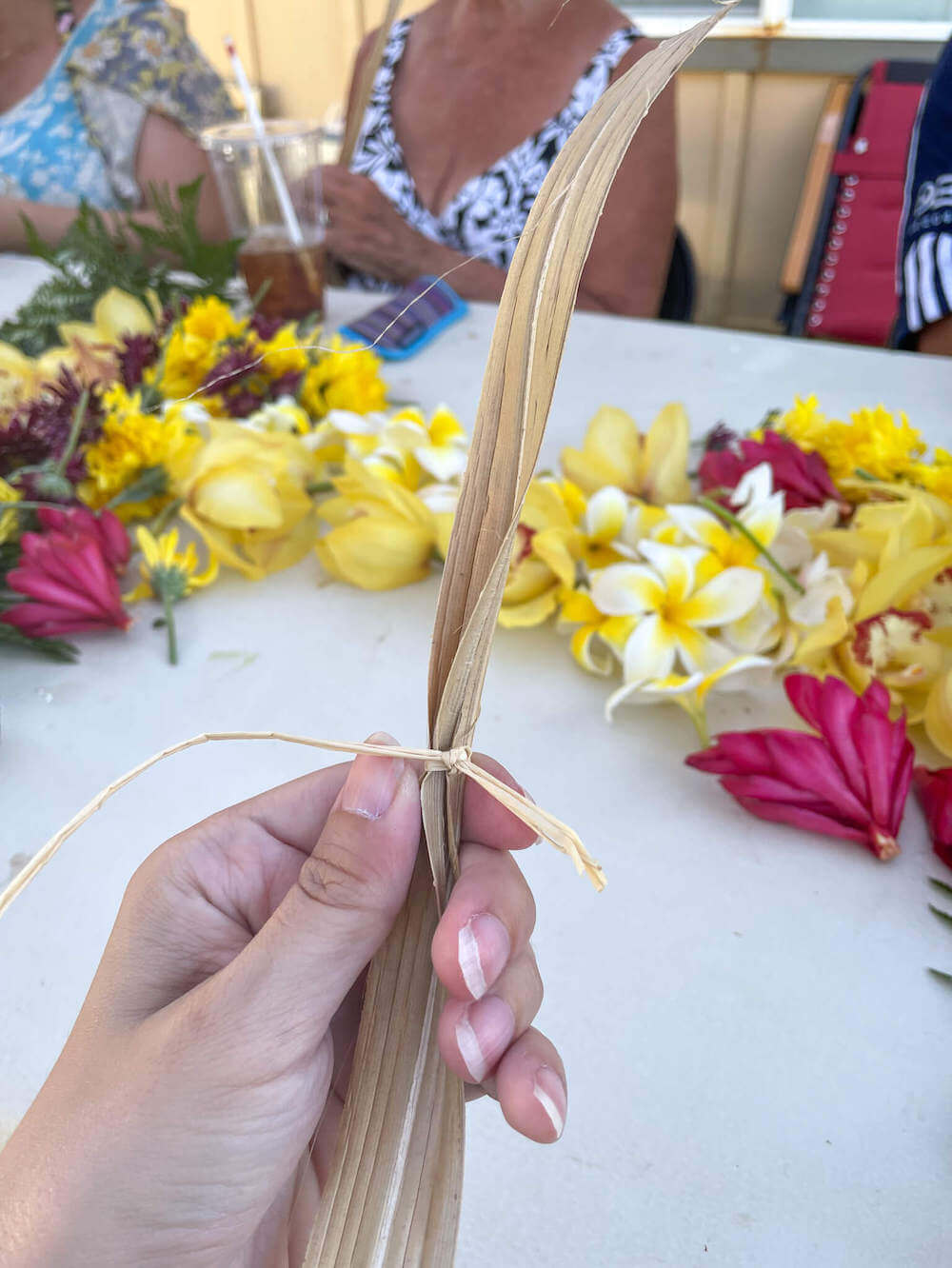 How to Make a Haku Lei Workshop on Oahu (2023)