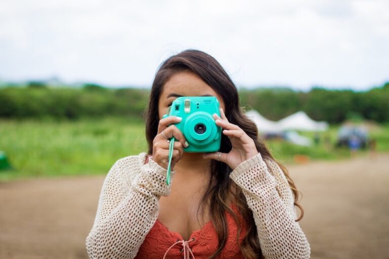 37 Insta-Worthy Travel Quotes about Hawaii (2023)