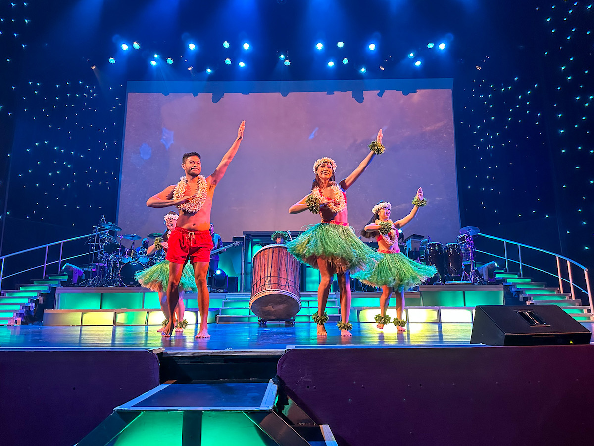 Is the Rock-A-Hula Show in Waikiki Kid-Friendly?