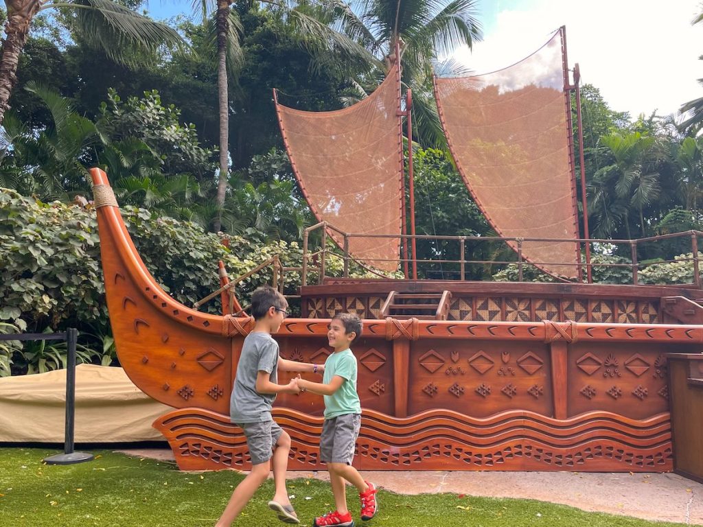 Heading to Disney Aulani in Hawaii? Here's Everything You Need to Know!